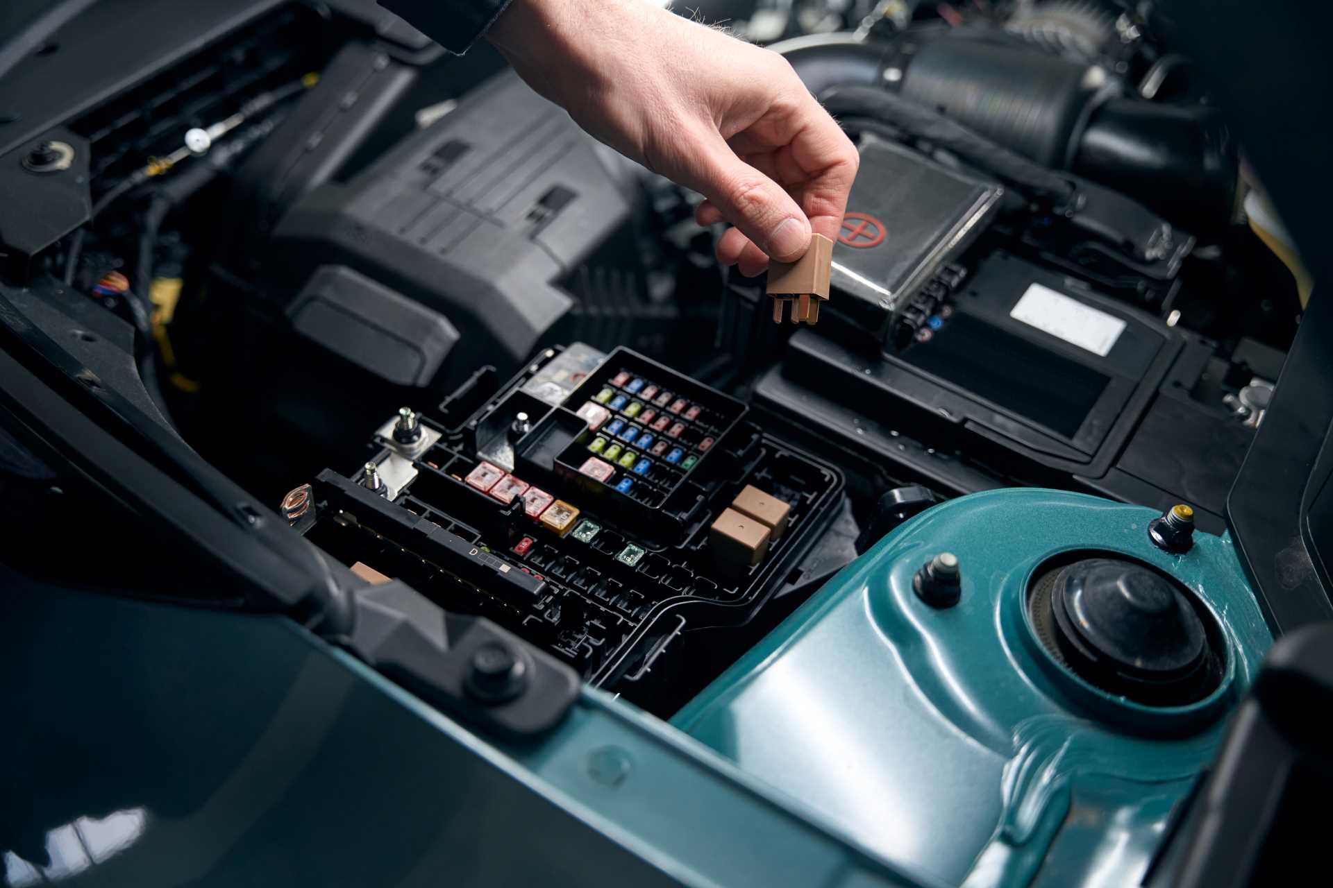 8 Common Car Electrical Issues To Look Out For
