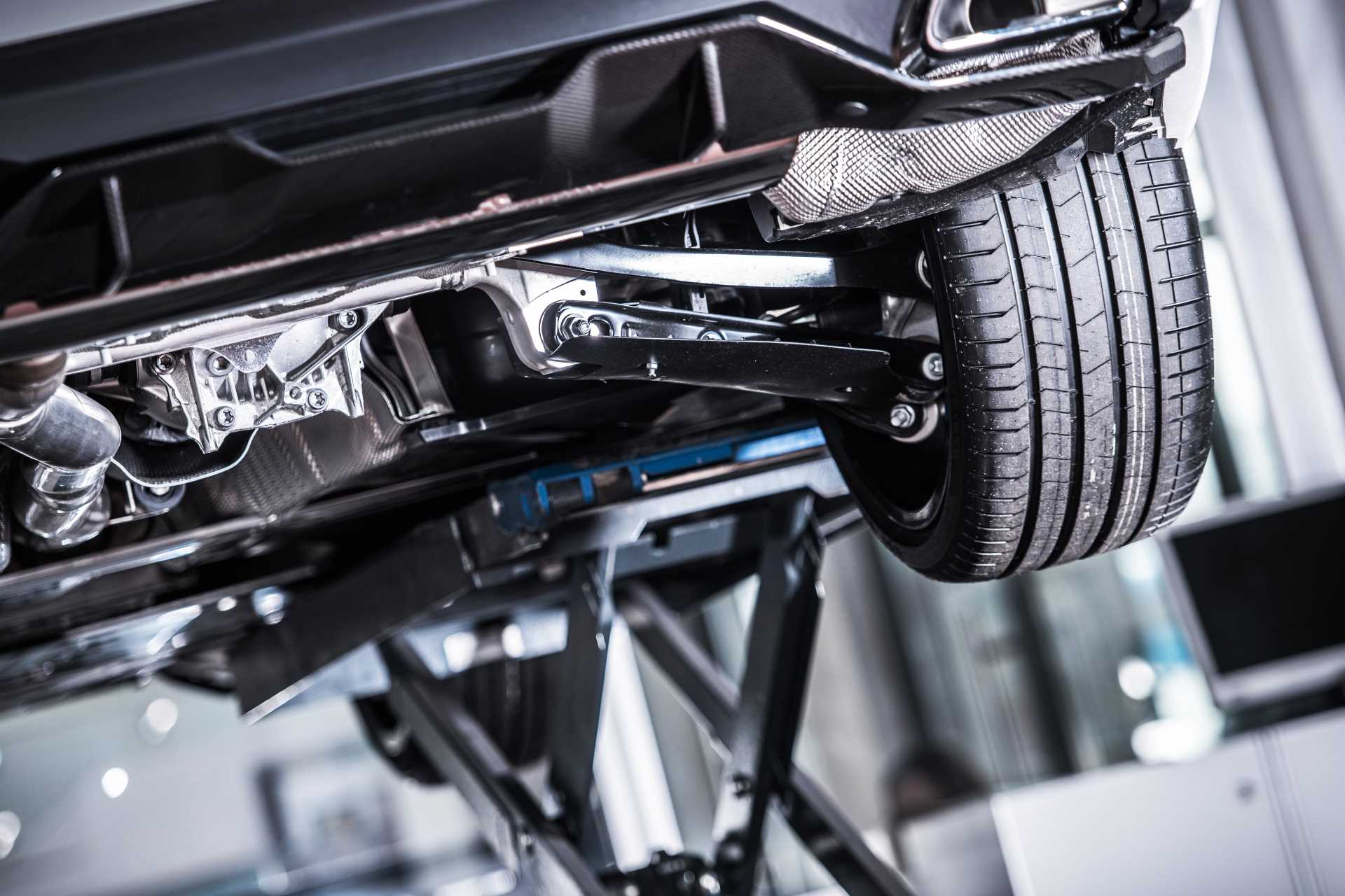 Top 6 Signs Of Car Suspension Problems
